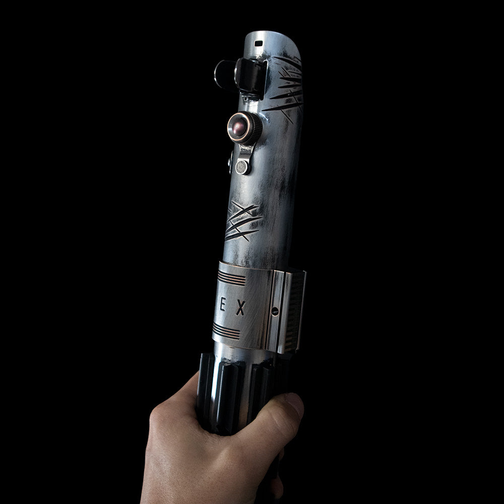Graflex EP IV - Medium Weathering & Heavy Battle Scarring (Empty Hilt ...